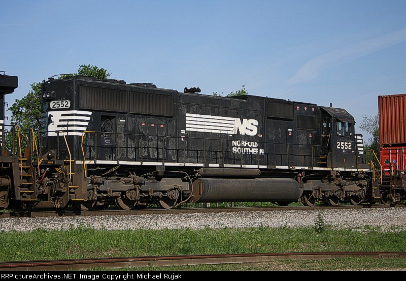 NS 2552